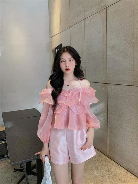 Ghim Của Icha Theresia Trên Blouse Trang Phục Nữ Thời Trang Nữ Thời
