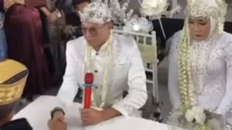 Foto Sosok Ayu Kartika Agustina Dokter Cantik Istri Baru Andika Kangen Band Halaman 2