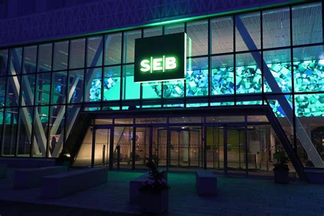 First Seb Block Trade Since 2005 Raises €800m As Market Revives