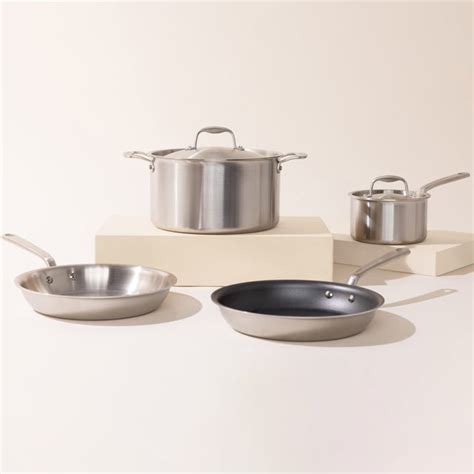 Professional Quality Cookware Carbon Steel Knives And Tabletop Made In