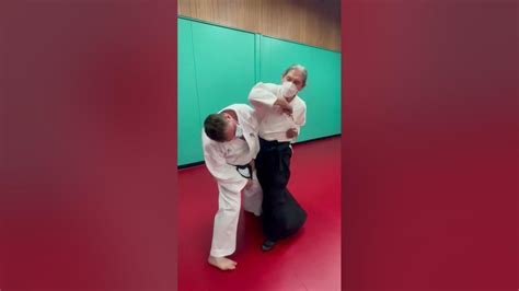 Torakan Karate Karate Essence Empi Uchi Variation Youtube