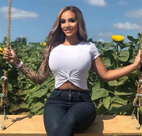 Picture Of Natasha Noelle