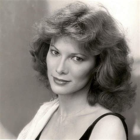 Jayne Bentzen Actor