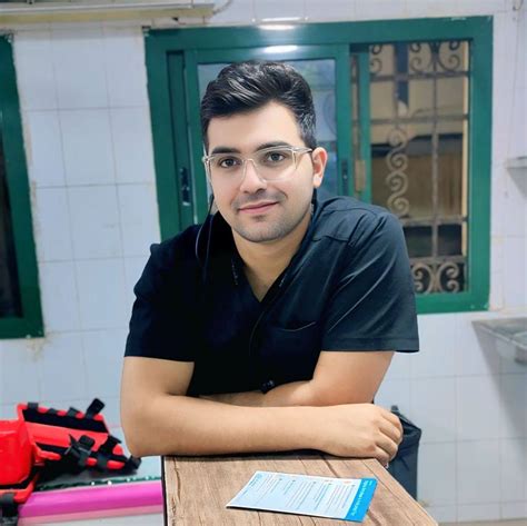 Barcelona Army انا هحلم Facebook