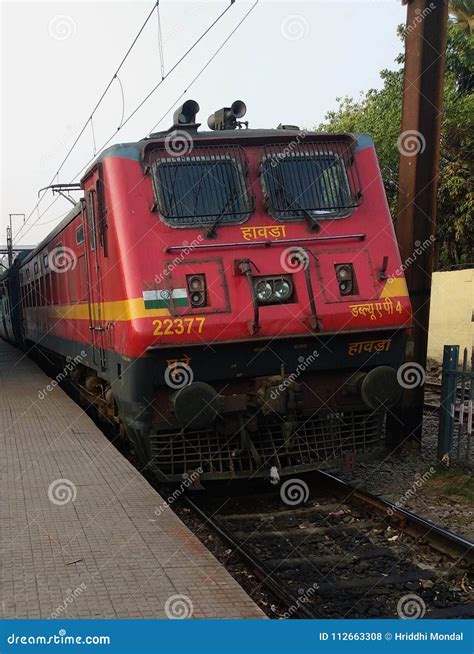 Indian Locomotive Class Wap Passenger Traffic Electric Engine