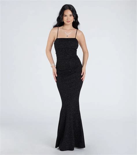Glitter Black Dresses And Windsor