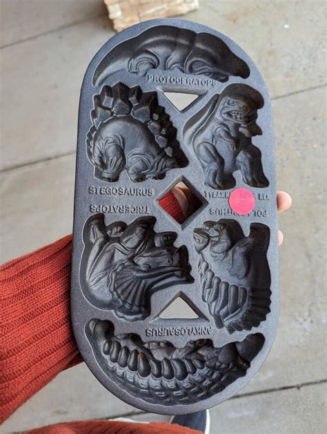 John Wright Dinosaur Pan Scrolller