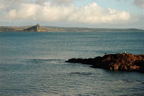Penzance St Michaels Mount In The Distance Martin Griffiths Flickr
