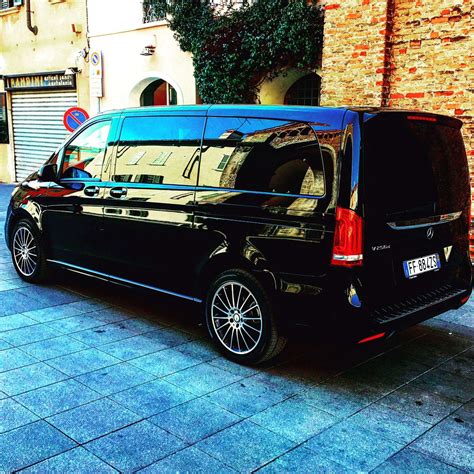 Mercedes Benz V Class Limousine Italy