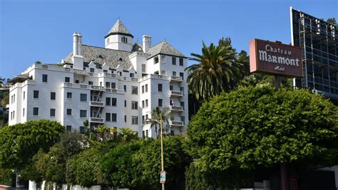 He Ultimate Guide To Eating And Drinking At The Iconic Chateau Marmont