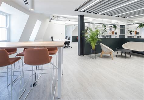 Serviced Office Throgmorton Street London Ec2n 2an Knight Frank