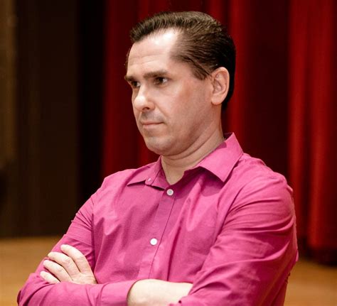 Linas Umbrasas Atokios Stotys