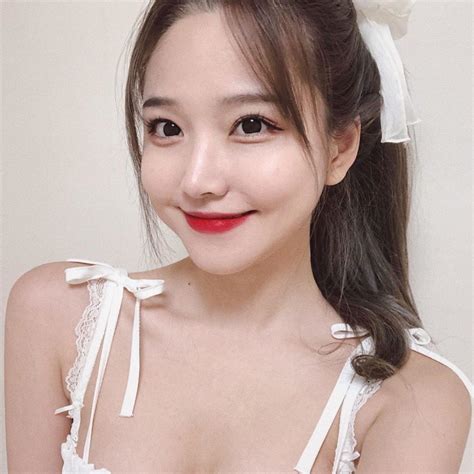 맥심모델 Bj 박민정 가슴 성형 의혹 왜청순섹시 근황 네이버 블로그