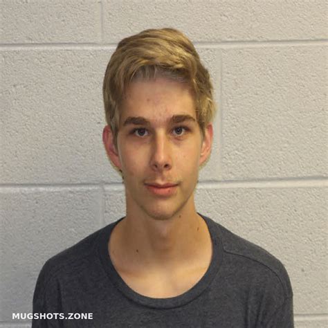 Gregg Dylan James 09 25 2022 Jackson County Mugshots Zone