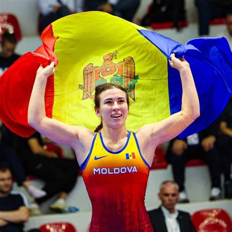 Молдавская спортсменка завоевала титул чемпионки Европы по борьбе Locals