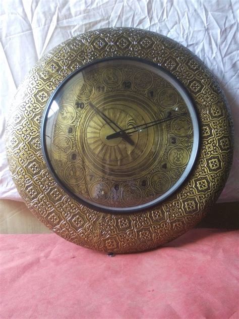 Brass Metal Dial Clock At ₹ 949piece Wall Clocks In Bangalore In