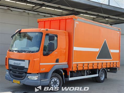 Daf Lf 220 4x2 Jacquet Carrosier Constructeur Curtainside Truck Bas World