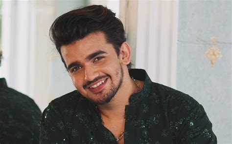 Vishal Pandey Age Height Bio Wiki Affairs Facts And More