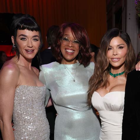 Lauren Sanchez Is All In For Summer In New Bikini Pics