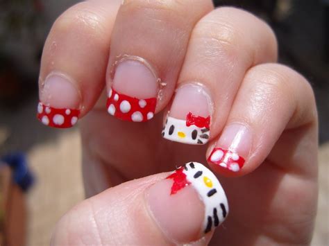 Hello Kitty Nail Art Designs