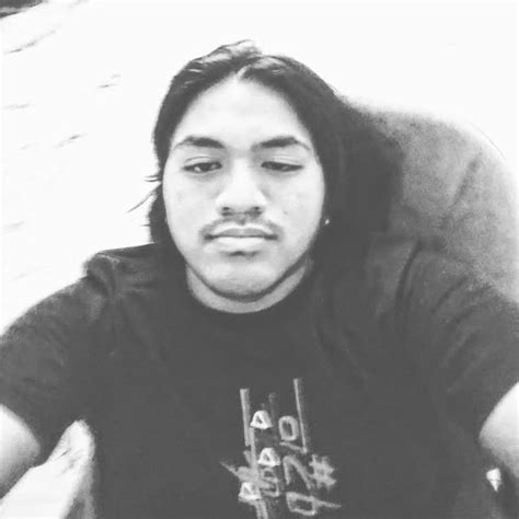 Khalis Khalis Ad On Threads