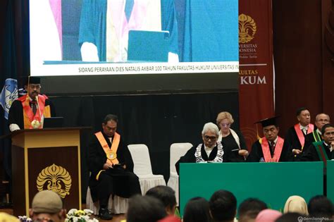 Rayakan Dies Natalis Fhui Ke 100 Tahun Jam Pidum Fhui Simbol Dari Perkembangan Hukum Di Indonesia