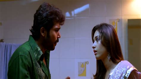 Siruthai Tamanna Navel Pinch Romance 💋💋💕💕💕 Eporner