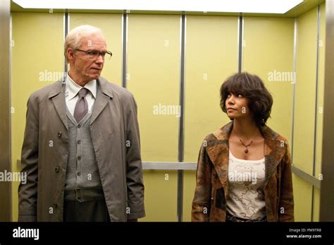 L R James Darcy As Old Rufus Sixsmith And Halle Berry As Luisa Rey In The Epic Drama Cloud