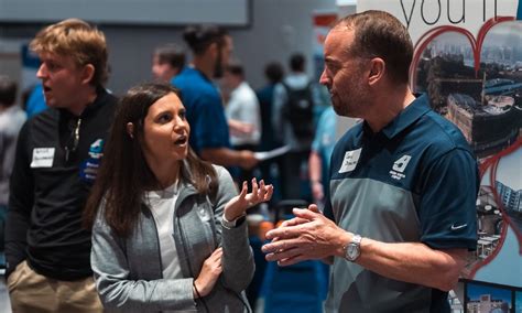 Record Breaking Turnout At The Cise Career Fair Jmu