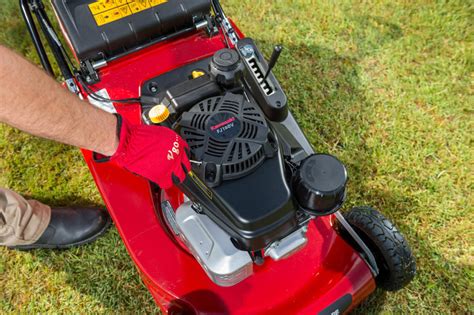 Discover Walk Behind Mowers Powered By Kawasaki