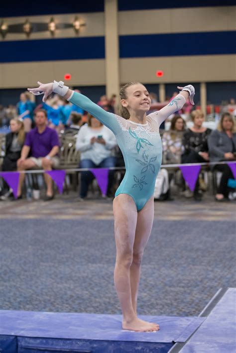 Olivia Greaves 30 Usa Artistic Gymnast Girl Olivia Greaves