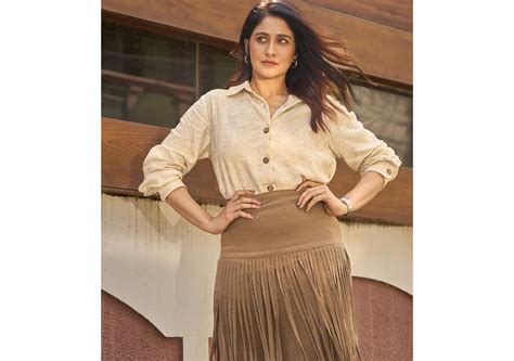 Regina Cassandra Glamorous Photos Goes Viral जाट की इस एक्ट्रेस