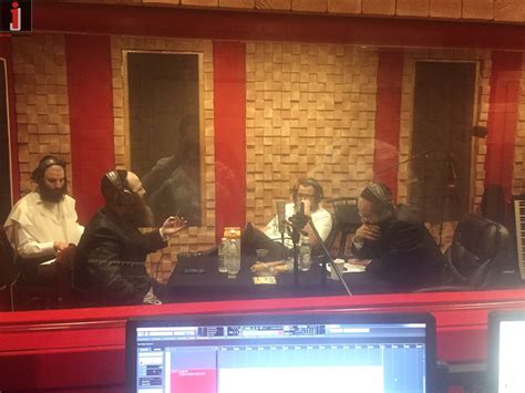 Yisroel Werdyger Hosted A Musical Succah R Shloime Taussig And Zevi