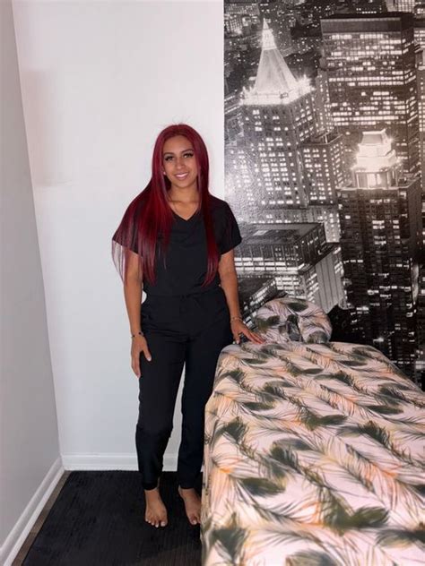 Ashley Massage Therapy Knotless Touch