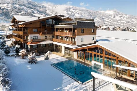 Maiensässhotel Guarda Val Maiensässhotel Guarda Val
