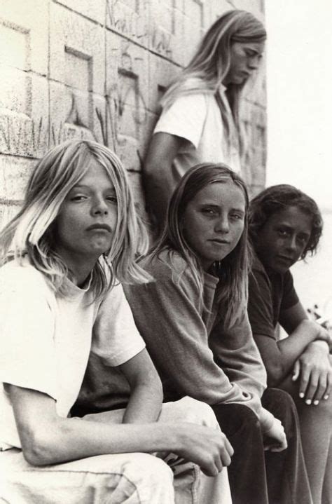 California Venice Beach Folk 1970s Beach Barefoot At Heart