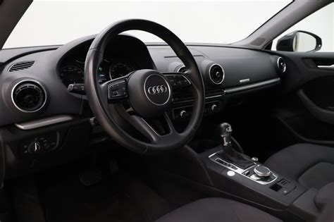 Audi A3 Sportback Attraction Bílar Notaðir Brimborg