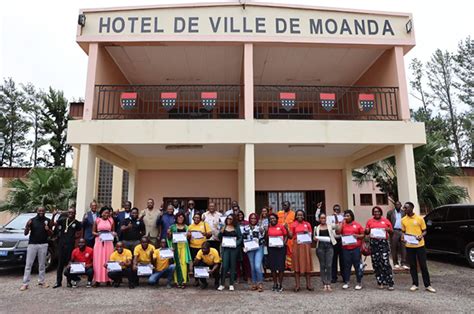 Moanda Les Métiers Des Tic Comme Moyens Dautonomisation