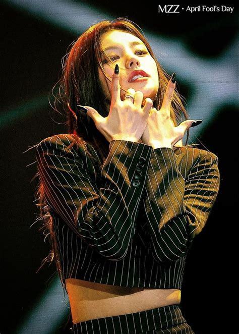 Pin Di 𝕵𝖚𝖑𝖎𝖆 Su Itzy