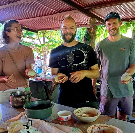 Salvadoran Pupusas Tour With Say Zonte