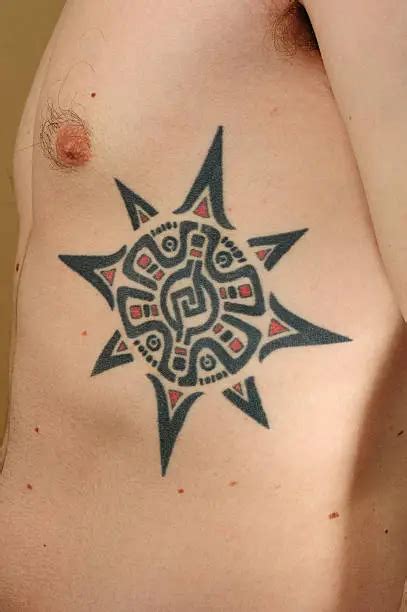 Itzpapalotl Tattoo Pictures Download Free Images On Unsplash