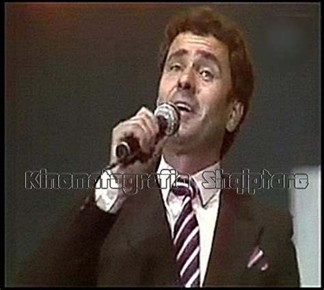 Video Music Interval Bashkim Alibali Në Duart E Nënës