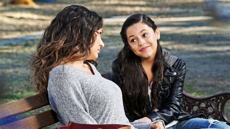Where To Watch Stuck In The Middle • Season 1 Full Episodes Online Plex