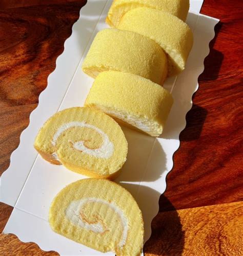 Japanese Roll Cake Easy And Basic Chiffon Sheet Cake Recipe