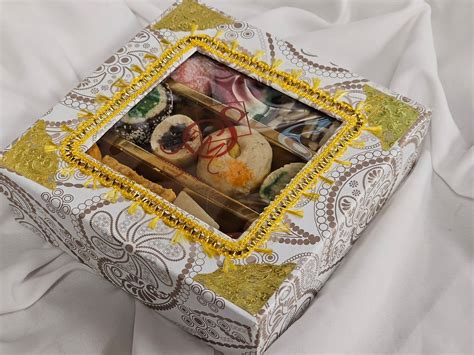 Surati Mix Sweets Bandini T Box 1lb Surati Farsan Mart