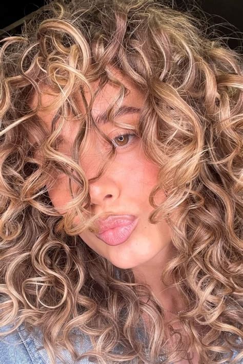 26 Stunning 3a Curly Hairstyles Youll Want To Try In 2026 The Mom Beauty