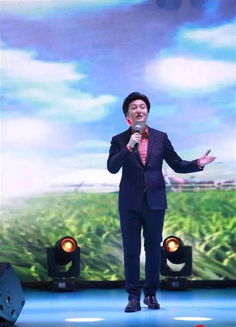 蒙古国歌手吉呼愣蒙古小歌手小巴图介绍第14页大山谷图库