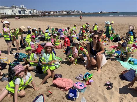 Ks1 Class 3 Bridlington Trip Cookridge Primary
