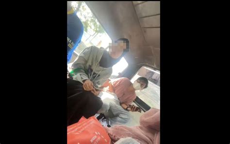 Pria Bermasker Nekat Onani Di Dalam Angkot Yang Penuh Penumpang Wanita