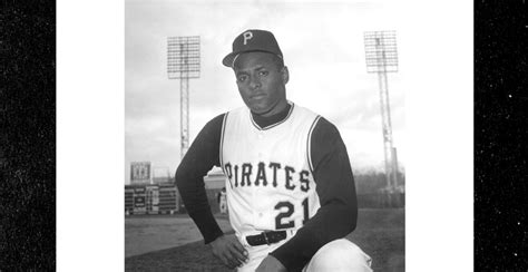 Grandes Ligas Celebran Día De Roberto Clemente